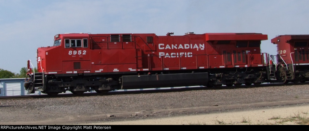 CP 8952